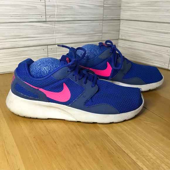 Nike | Shoes | Used Women Nike Roshe | Poshmark